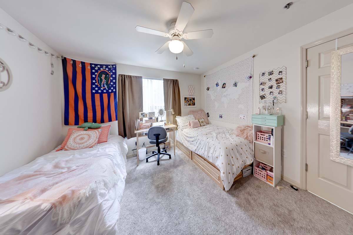 Apartment Photos | Windsor Hall