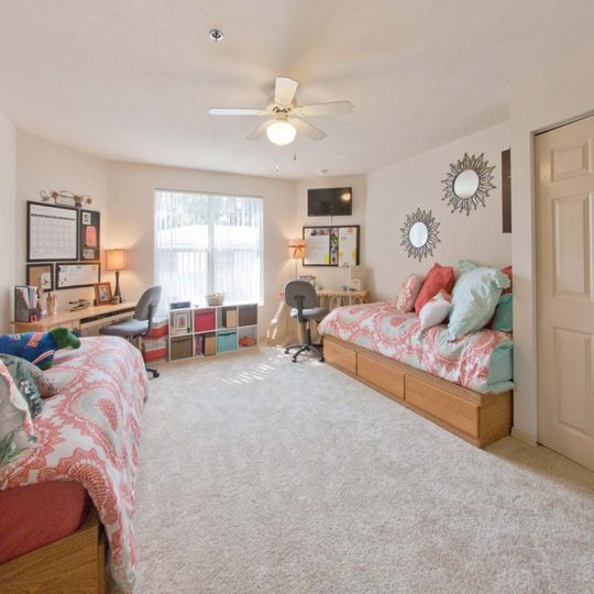 Apartment Photos | Windsor Hall